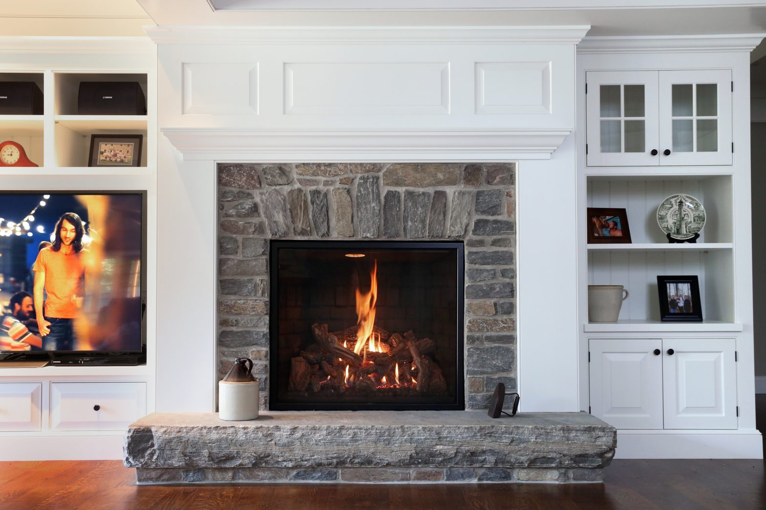 Mendota Fireplace Inserts | LanChester Grill & Hearth